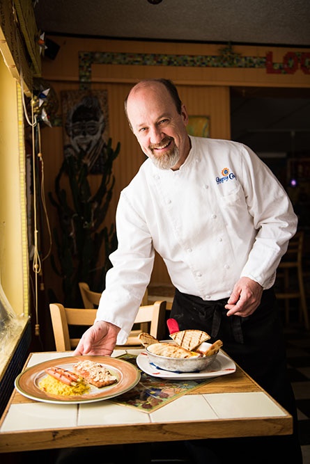 RiverWalk Guide to Lunch This Summer