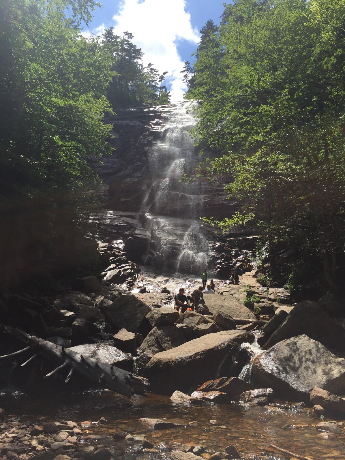 Four Favorite Fall Foliage Hikes in the White Mountains